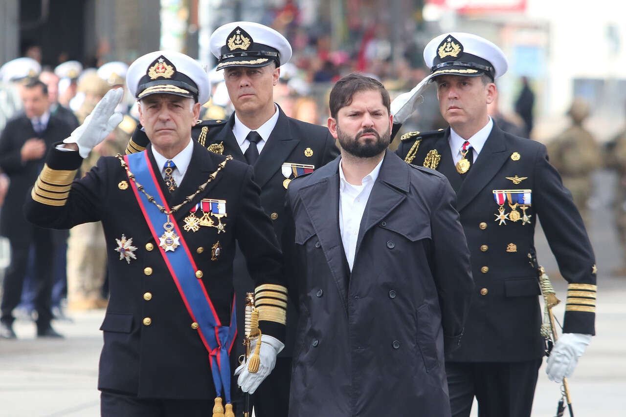 Comandante en Jefe de la Armada destacó presencia en Territorio ...